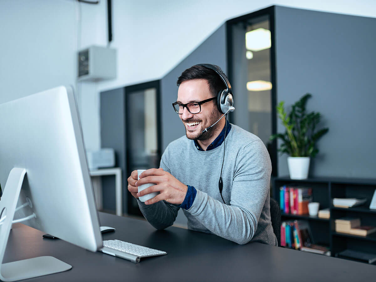 40 Best Remote Working Websites For Expats in Spain